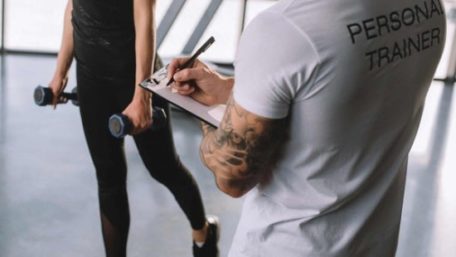 Gym Instructor vs. Personal Trainer | AFA Blog