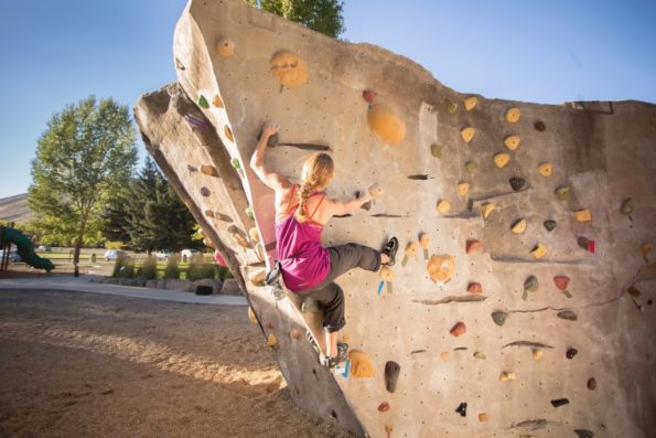 15 Best Exercises You Can Do In The Park | AFA Blog